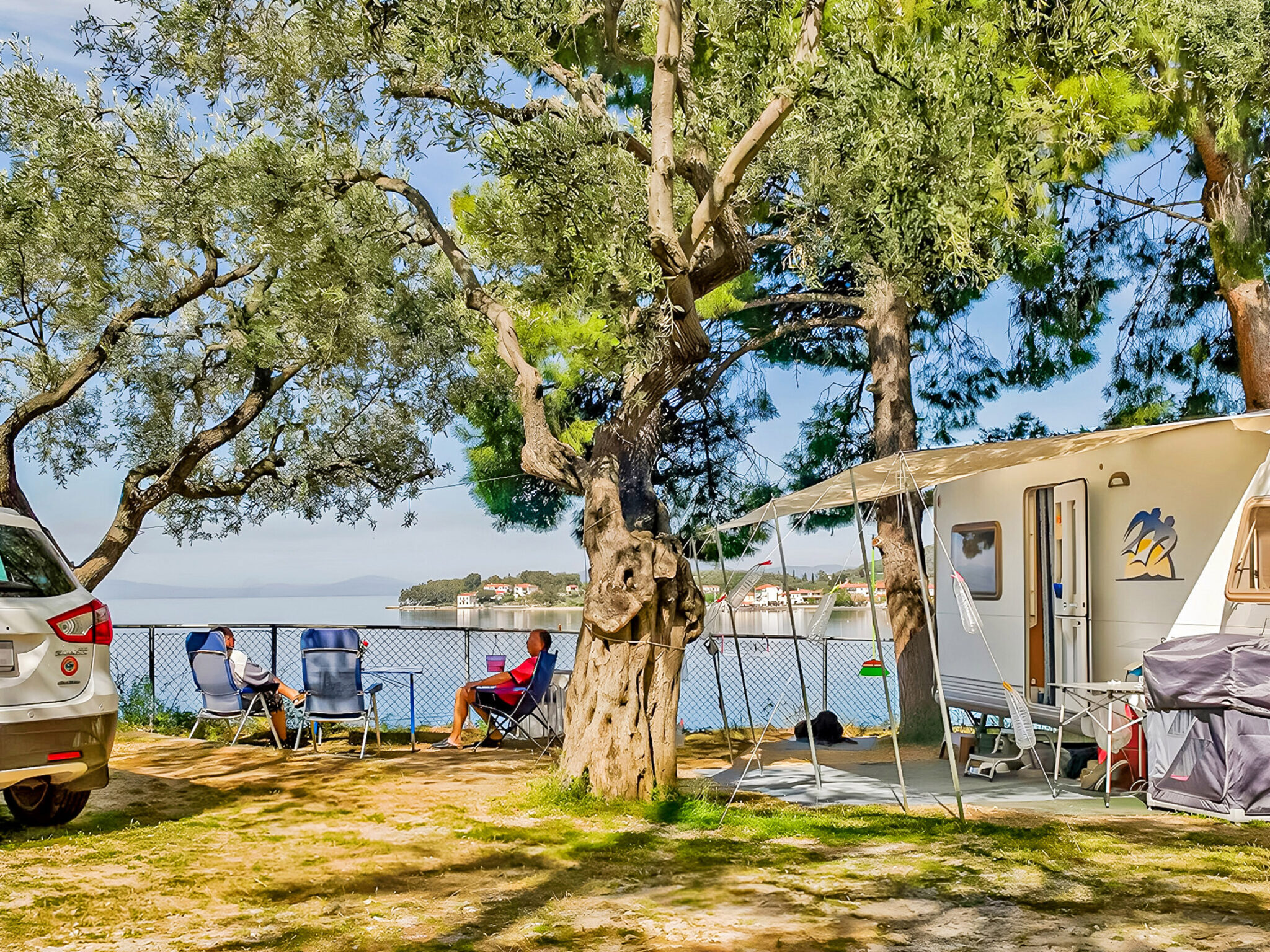 Camping Sikia +Photos — Camperguru