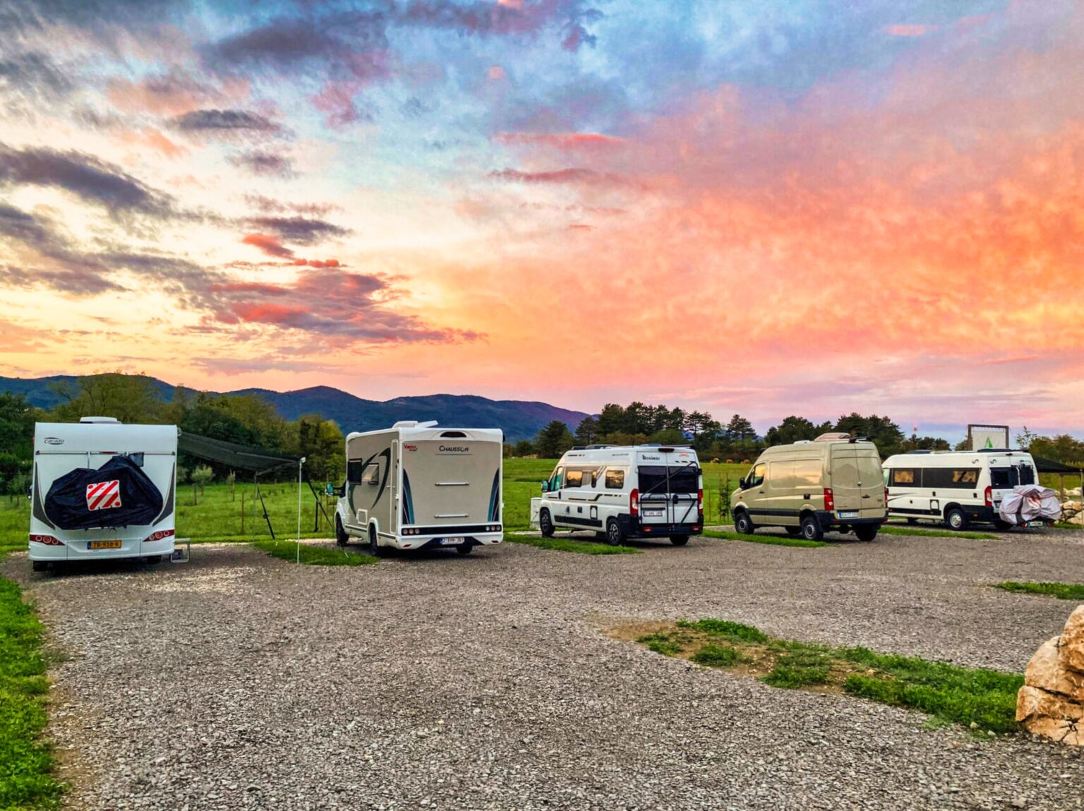 Kamp David +Photos — Camperguru