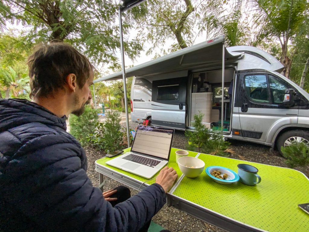 Camperguru — Best camping spots