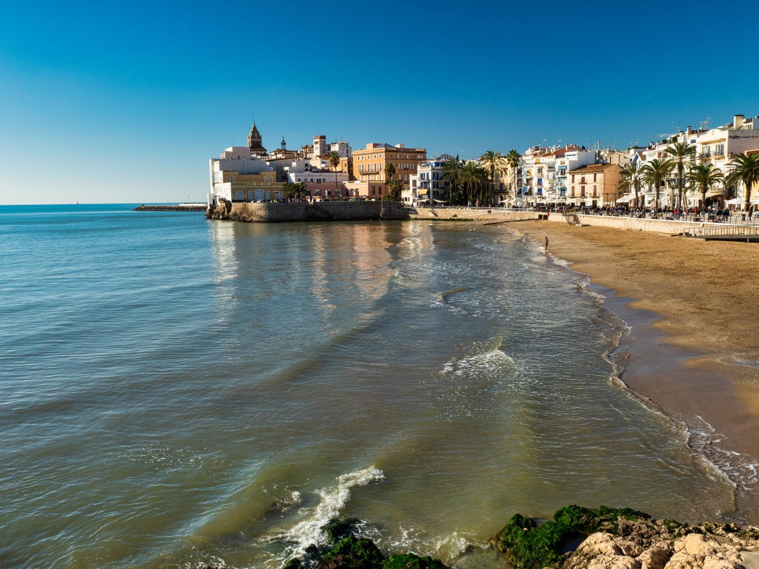 Camping Sitges +Photos — Camperguru