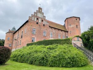 Torup Castle Parking +Photos — Camperguru