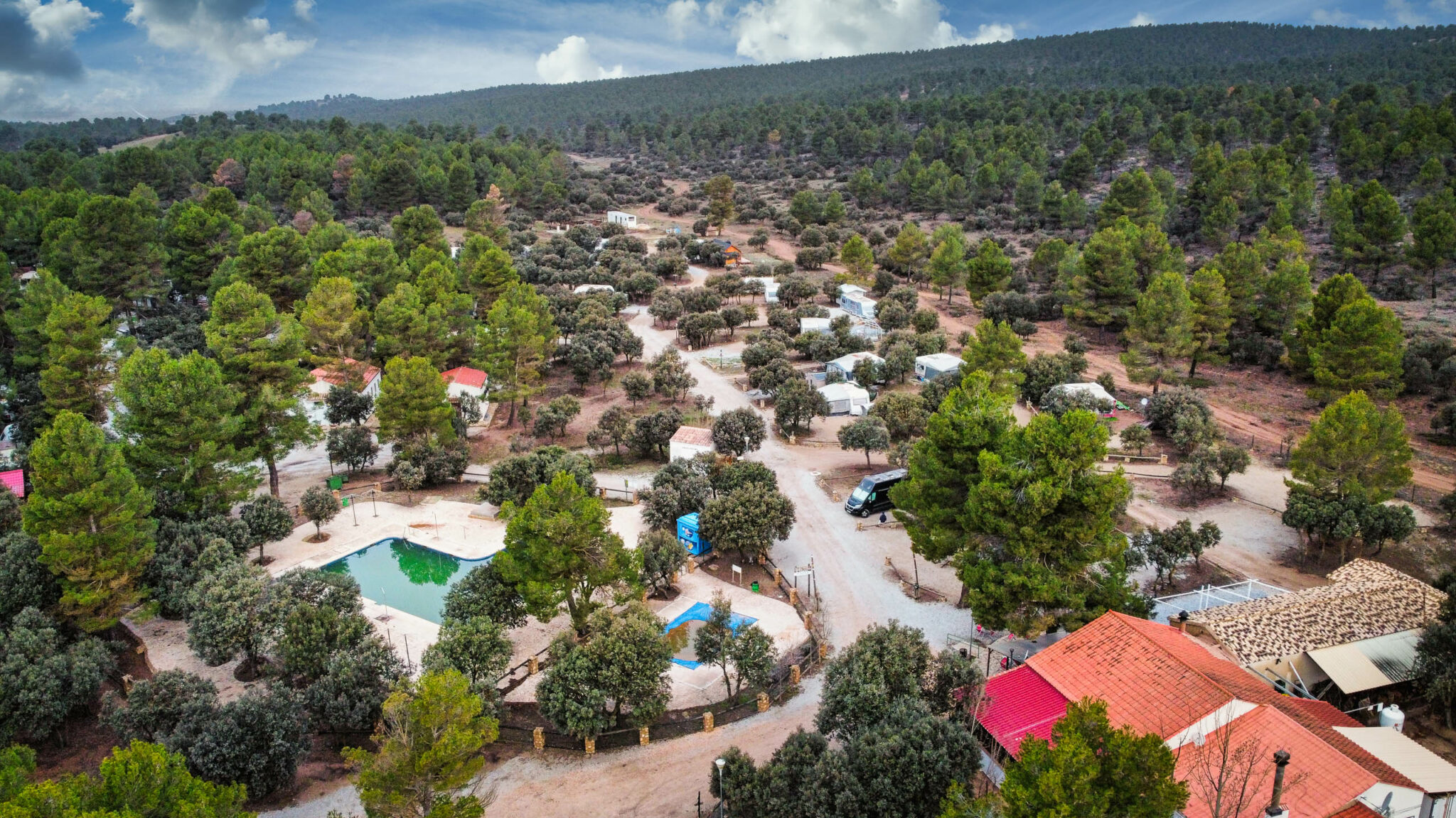 Camping in Winter: Your Guide to the Coziest and Warmest Campsites ...